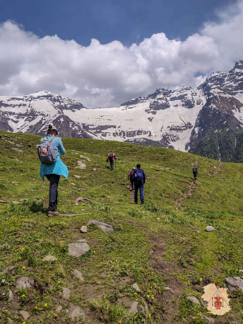 Buran Ghati Trek | Trekking In Himalayas | Trekmunk