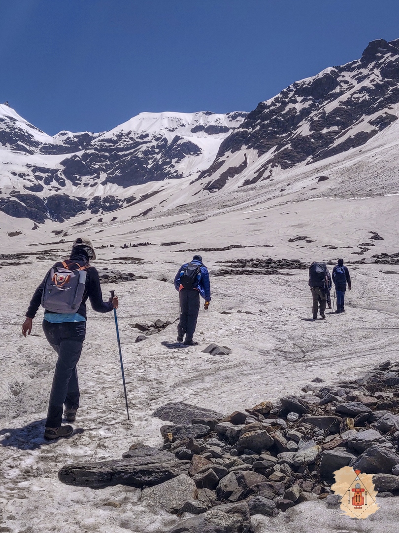 Buran Ghati Trek | Trekking In Himalayas | Trekmunk